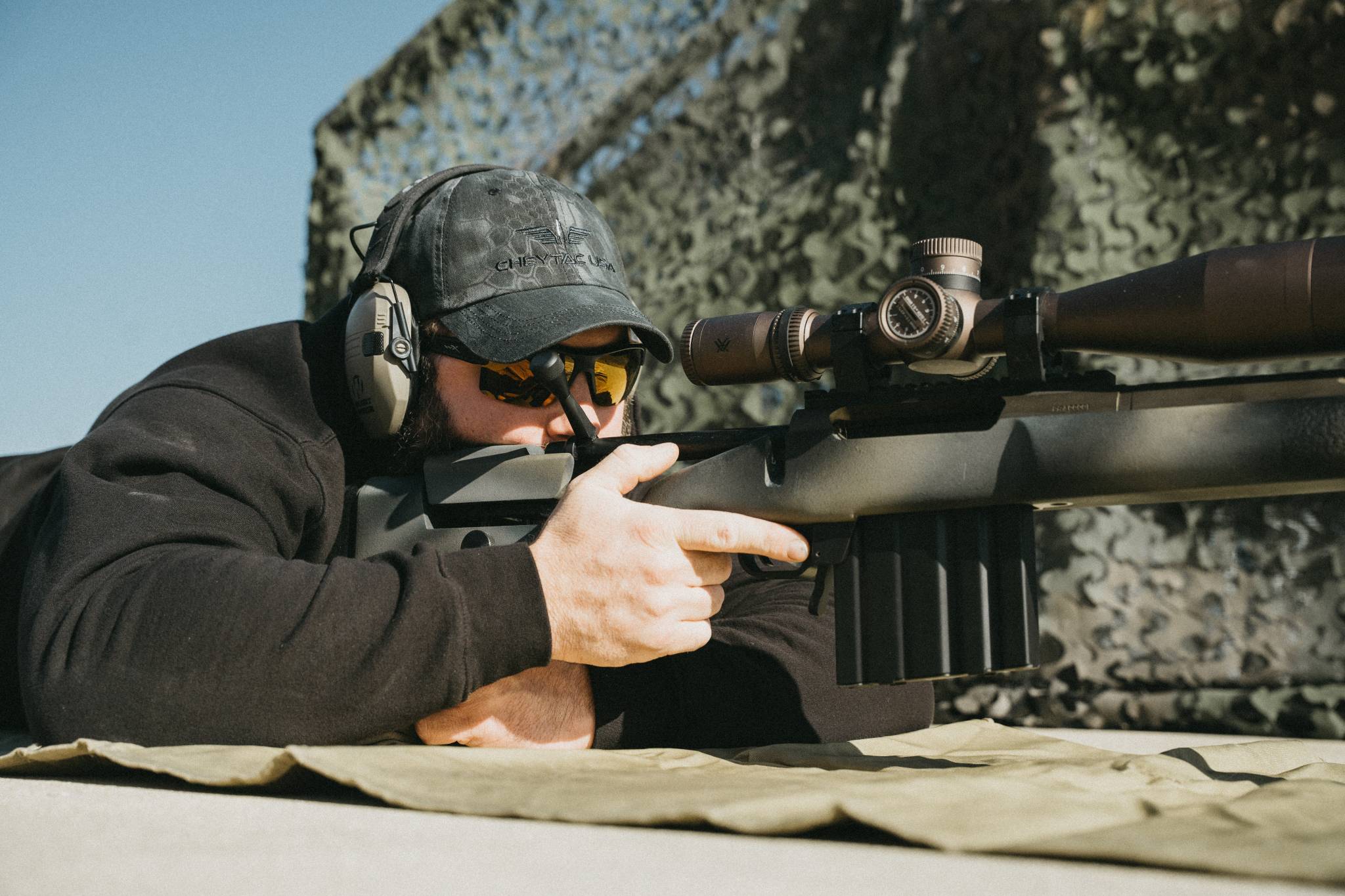 M300 Praetorian | .408 or .375 Lightweight Sniper Rifle | CheyTac
